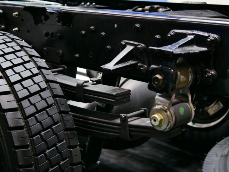 Coils vs Leaf Springs – Which One is Best?