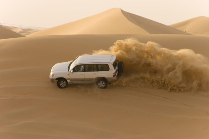 Sand Driving Techniques: 4WD Guide for Every Skill Level - Overlanding ...