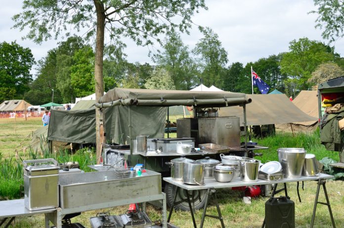 A Guide to the Ultimate Camp Kitchen Essentials - Overlanding and ...