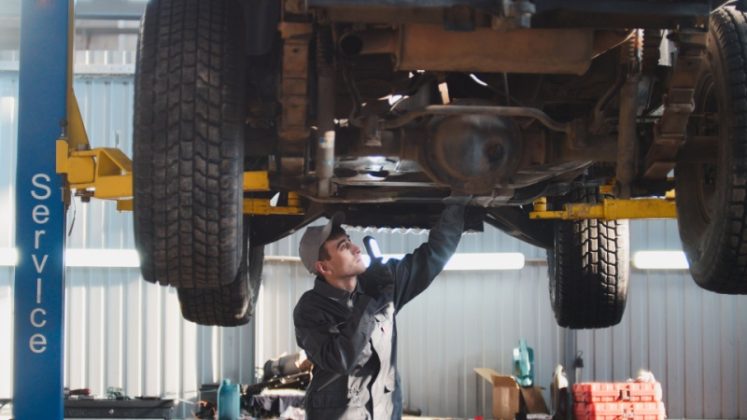 Identifying Worn or Damaged Leaf Springs