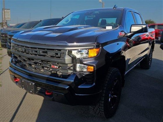 Cool 2024 Chevy Trail Boss Photos