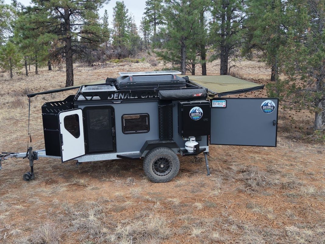 Iron Peak Campers XTR-10: Year-Round Comfort