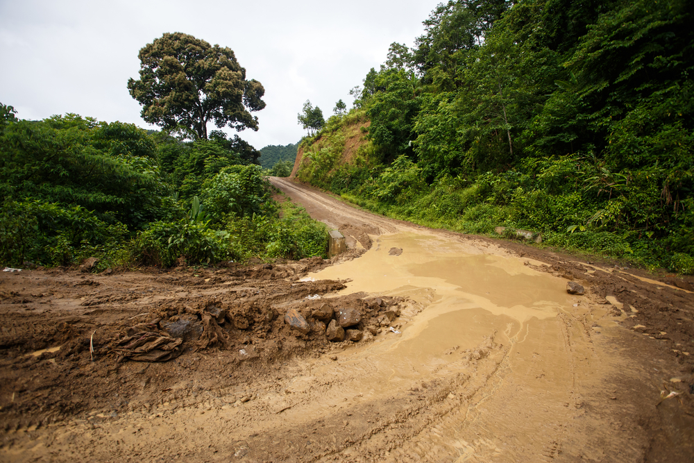 Overlanding Survival Skills: How to Handle Emergencies in Remote Areas